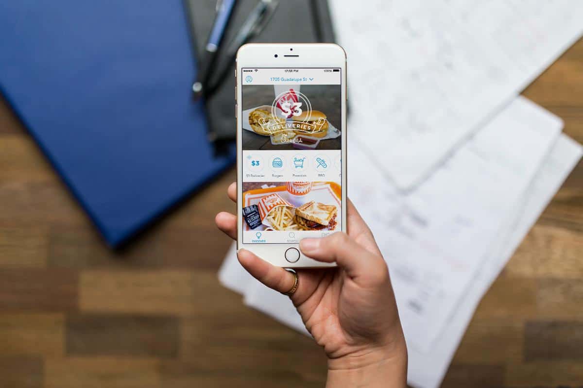 A DEFINITIVE GUIDE TO CORPUS' FOOD DELIVERY - Right On Corpus